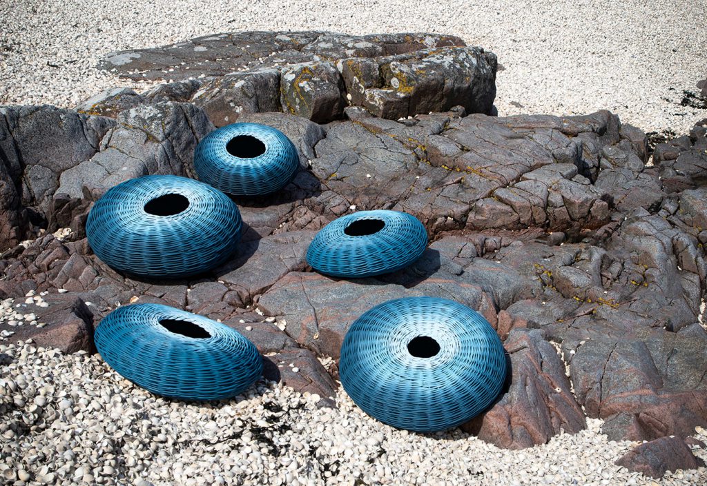 17-Five-Pebbles-Image-kimayres_co_uk | Geoff Forrest