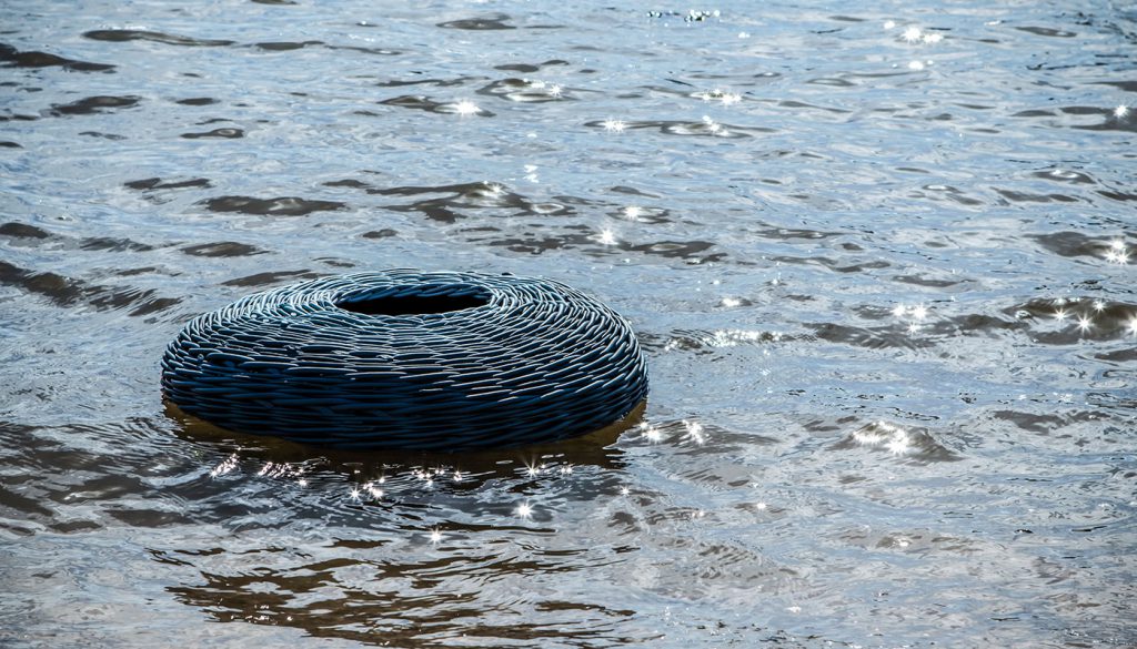 21-Floating-Pebble-Image-kimayres_co_uk | Geoff Forrest